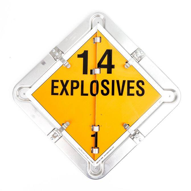 LABELMASTER-Placard 17 Legend 81SF190002 | FleetPride