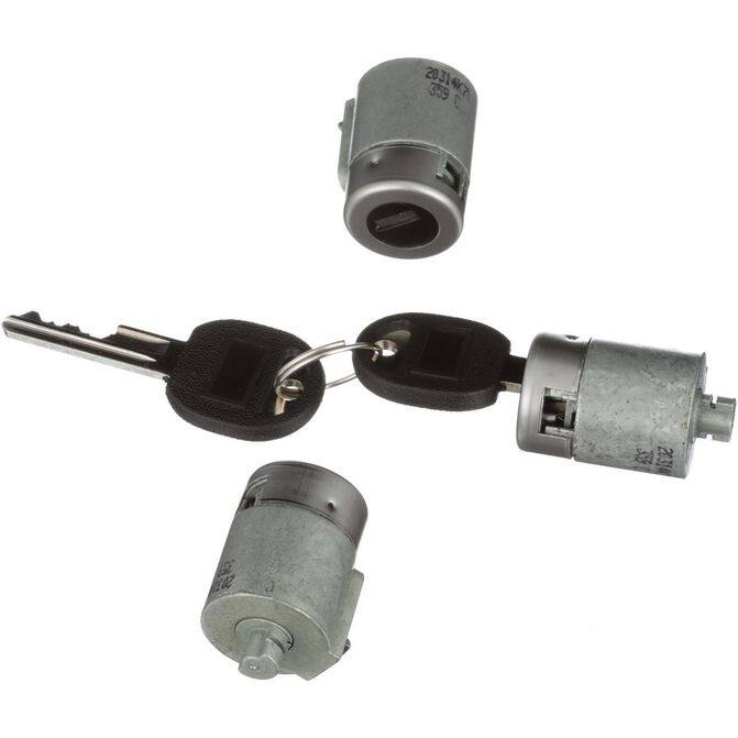 STANDARD IGNITION-Door Lock Kit DL161 | FleetPride